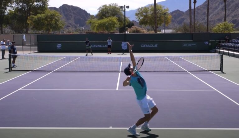 What Is a Foot Fault in Tennis? The Key to a Winning Serve